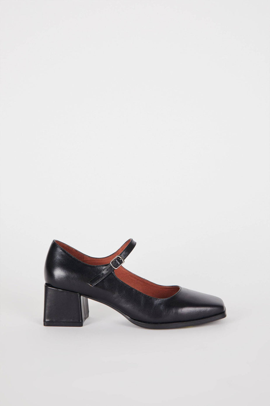 Shoes – Mod Ref | Common Market