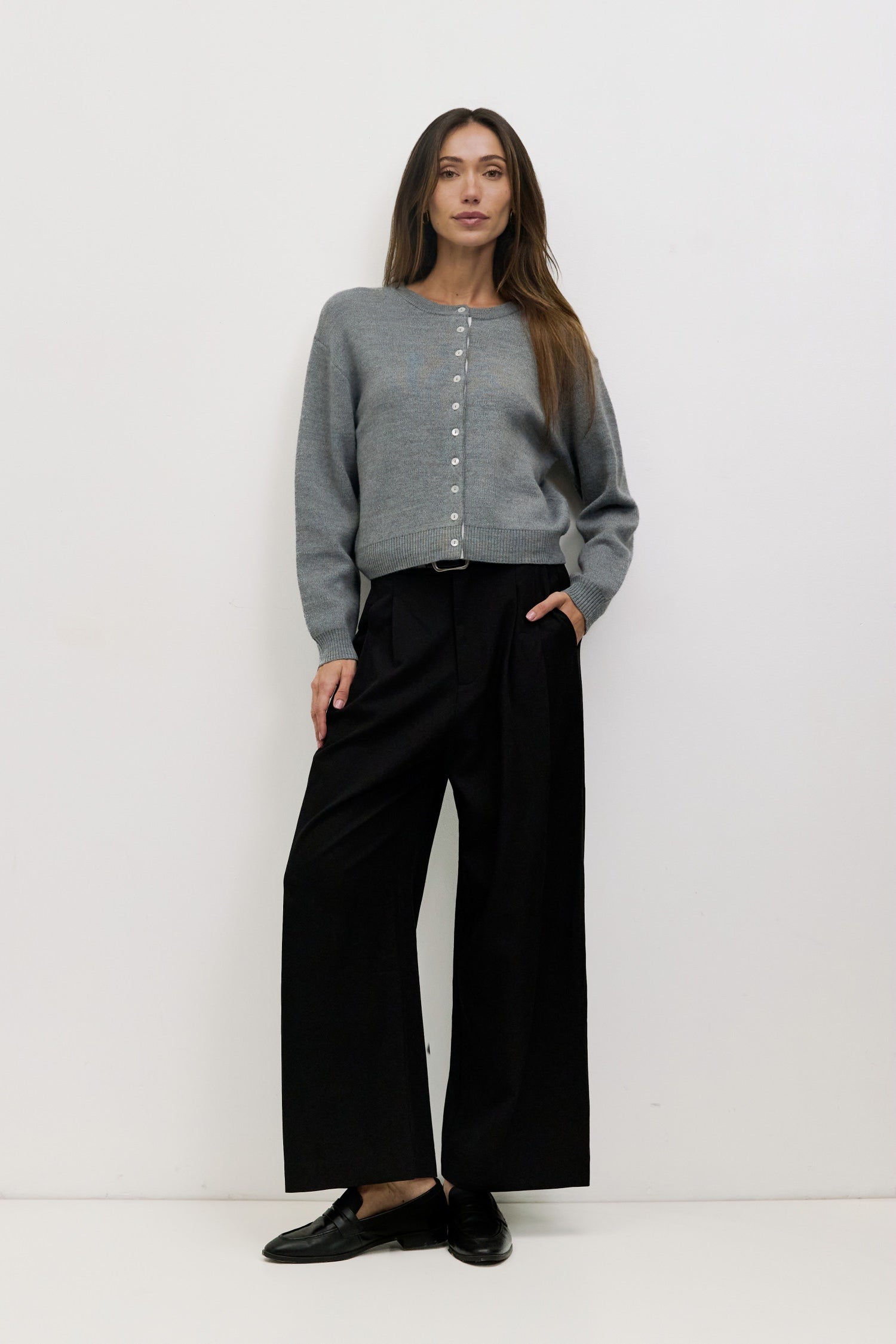The Malin Cardigan | Cropped Button-Down Cardigan