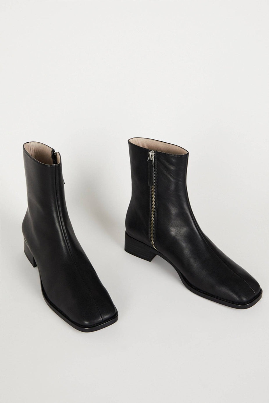 Shoes – Mod Ref | Common Market